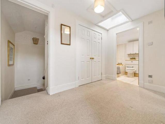 3 bedroom ground floor flat for sale in Prince Albert Road, Dowanhill, Glasgow, G12