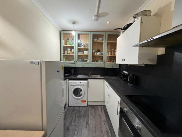 3 bedroom ground floor flat for sale in Rankeillor Street, Edinburgh, EH8
