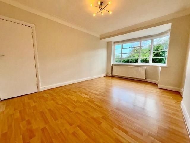 3 bedroom ground floor flat to rent