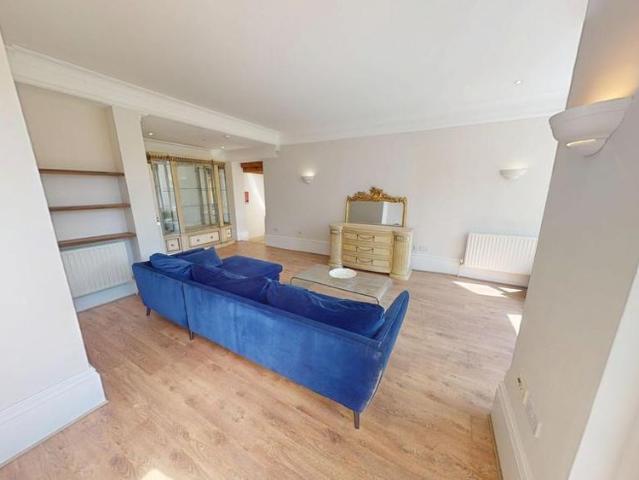 3 bedroom ground floor flat to rent