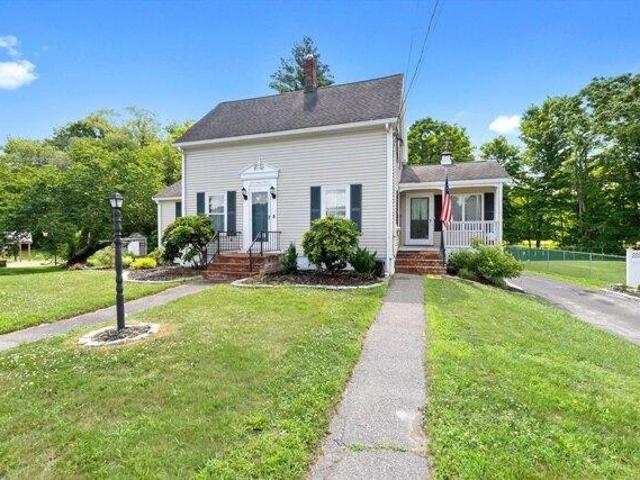 3 bedroom, Groveland MA 01834 104233923