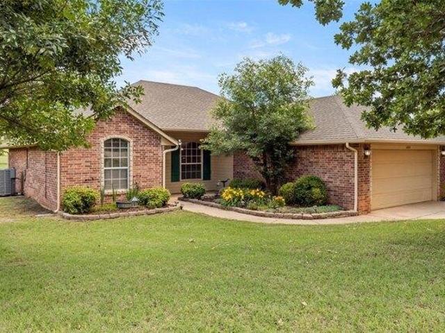 3 bedroom, Guthrie OK 73044 93707474
