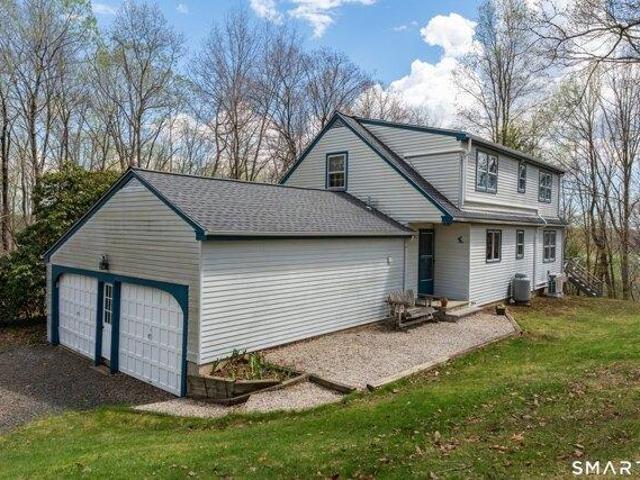 3 bedroom, Guilford CT 06437 102560885