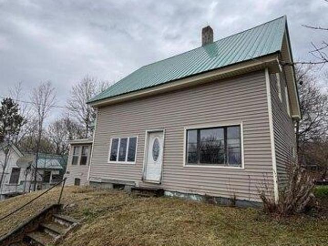 3 bedroom, Guilford ME 04443 104513220