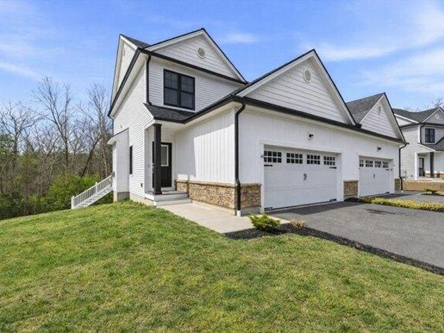 3 bedroom, Douglas MA 01516 102529527