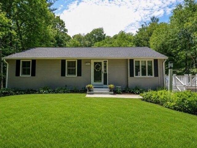 3 bedroom, Douglas MA 01516 104010314