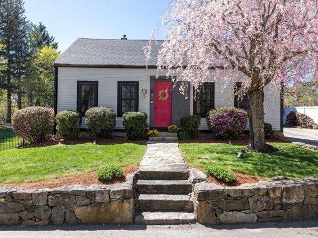 3 bedroom, Douglas MA 01516 LS103069428
