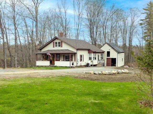 3 bedroom, Dover Foxcroft ME 04426 LS102344197