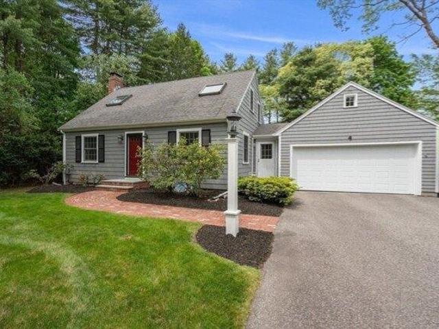 3 bedroom, Dover MA 02030 105059246