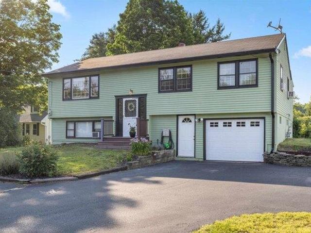3 bedroom, Dover NH 03820 104191320