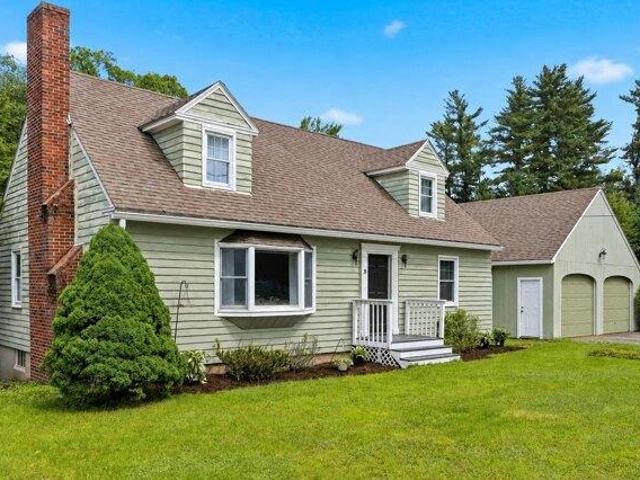 3 bedroom, Dover NH 03820 104788275
