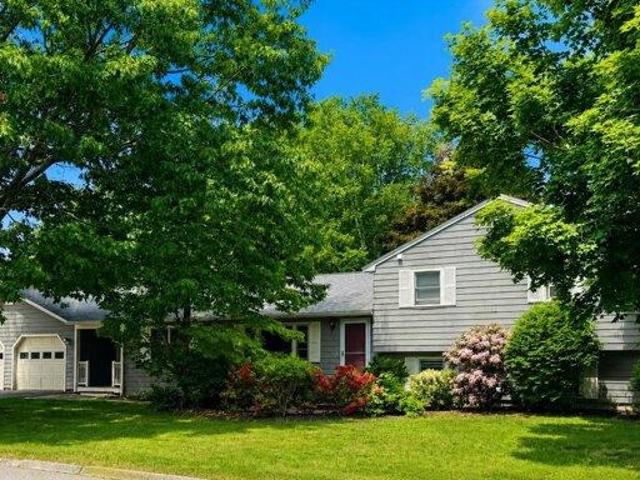 3 bedroom, Dover NH 03820 104789033