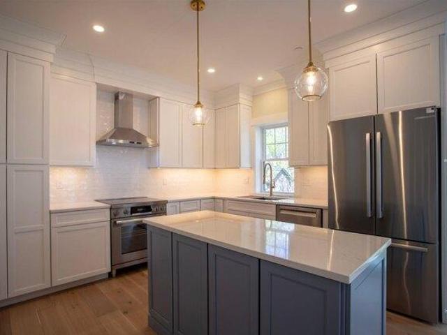 3 bedroom, Dover NH 03820 104789834