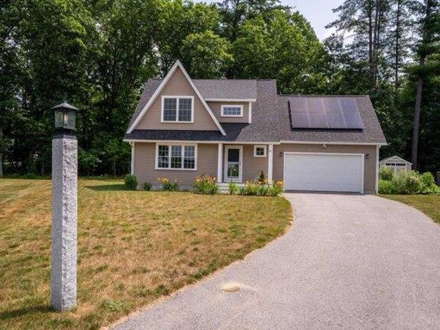 3 bedroom, Dover NH 03820 104830970