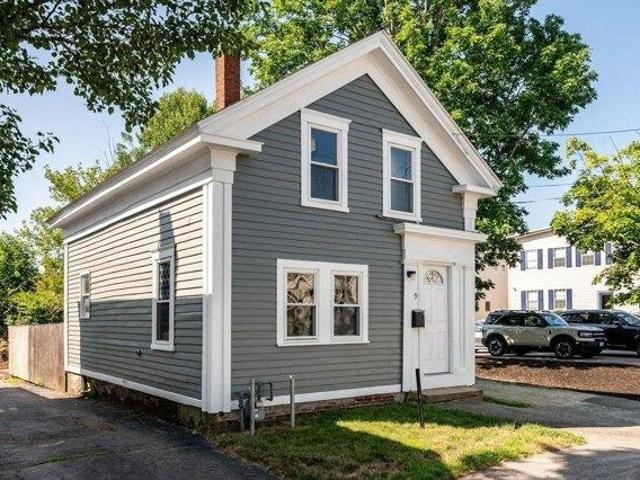 3 bedroom, Dover NH 03820 105125831