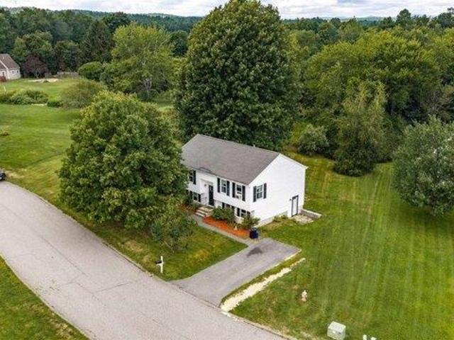 3 bedroom, Dover NH 03820 105233763