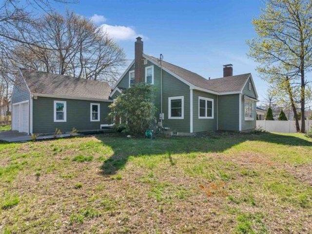3 bedroom, Dover NH 03820 103017455