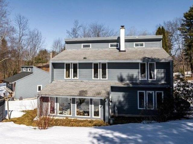 3 bedroom, Dover NH 03820 LS102061673