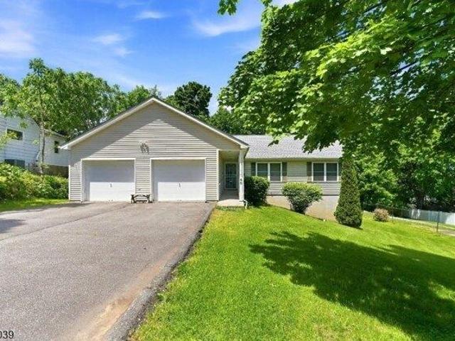 3 bedroom, Dover NJ 07801 LS102725156