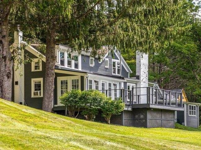 3 bedroom, Dorset VT 05251 105174293
