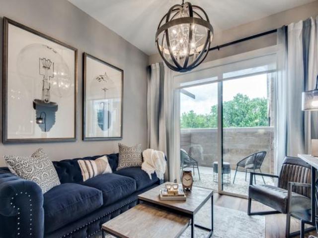 3 bedroom, Dallas TX 75205 77114996