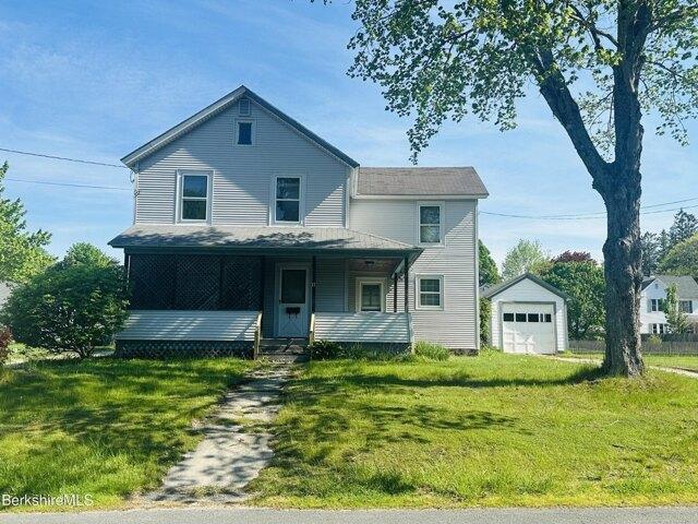 3 bedroom, Dalton MA 01226 102562835