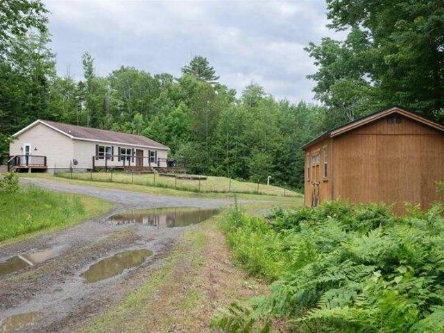 3 bedroom, Dalton NH 03598 103851374