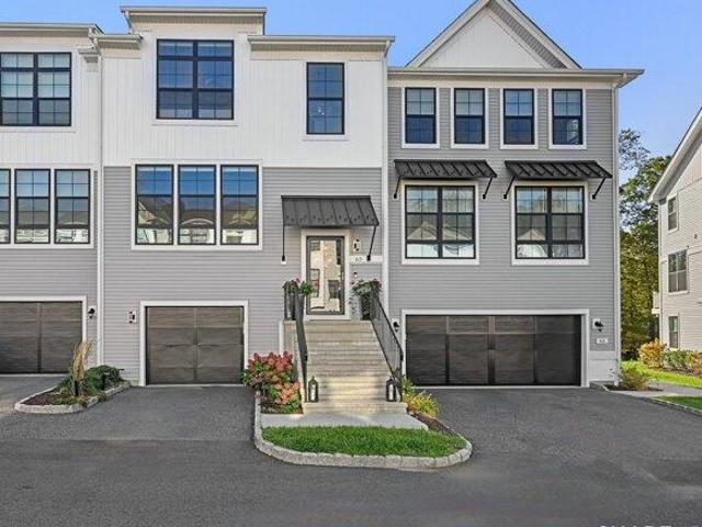 3 bedroom, Danbury CT 06810 LS102779981