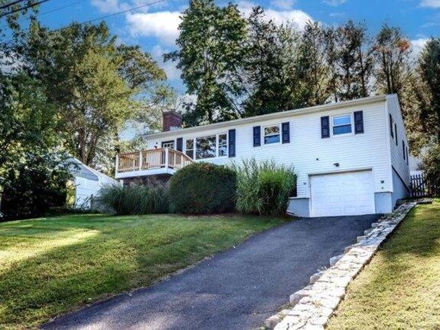 3 bedroom, Danbury CT 06811 104718502
