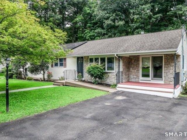 3 bedroom, Danbury CT 06811 105143285