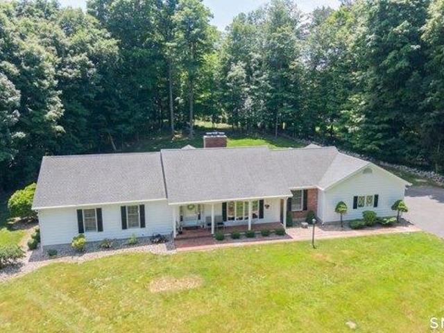 3 bedroom, Danbury CT 06811 105159237