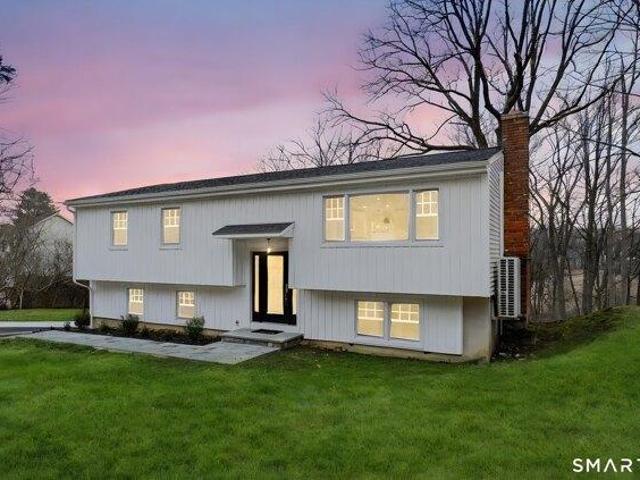 3 bedroom, Danbury CT 06811 LS102778606