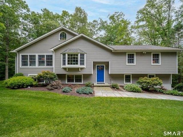 3 bedroom, Danbury CT 06811 LS103102150