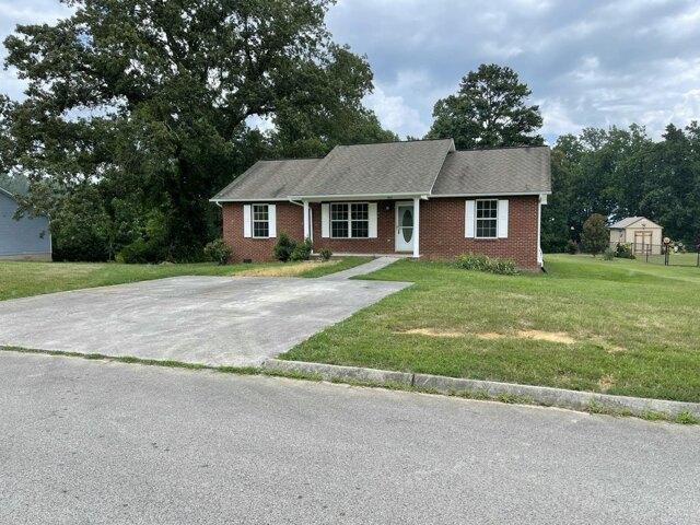 3 bedroom, Dandridge TN 37725 LS92986650