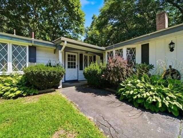 3 bedroom, Danvers MA 01923 105258559