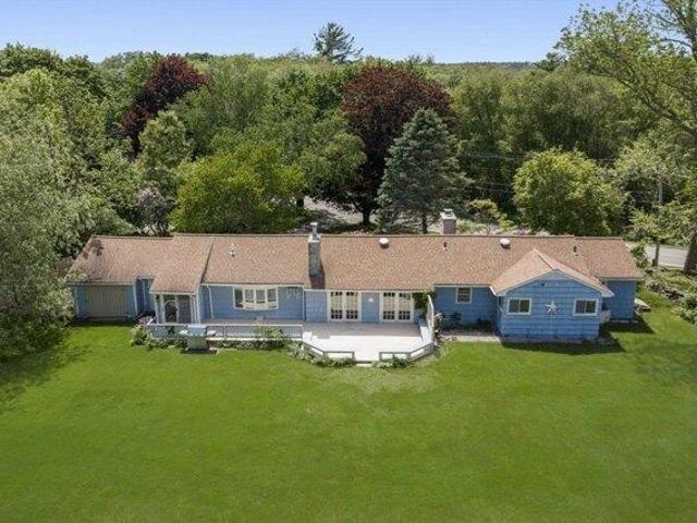 3 bedroom, Dartmouth MA 02747 LS102959294