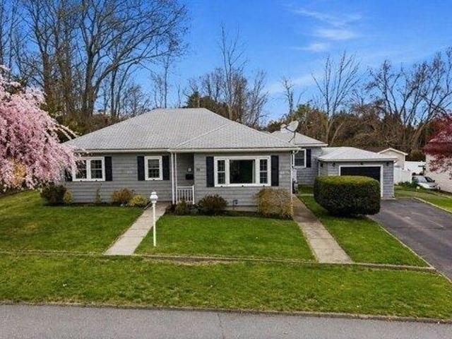 3 bedroom, Dartmouth MA 02747 LS103018998