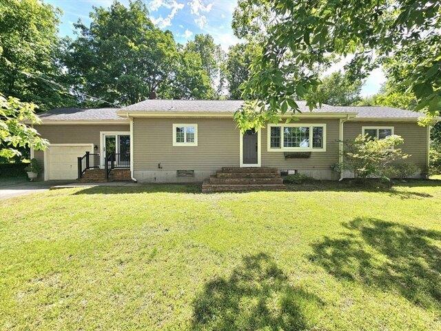 3 bedroom, Dartmouth MA 02747 LS103019630