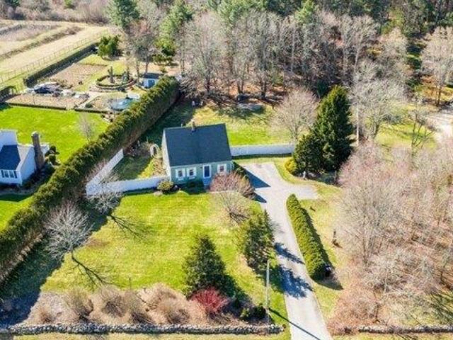 3 bedroom, Dartmouth MA 02747 103072006