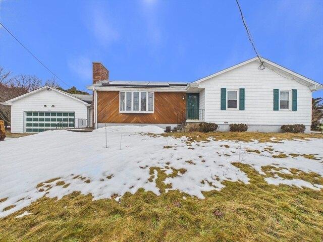 3 bedroom, Dartmouth MA 02748 103931519