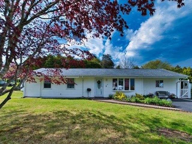 3 bedroom, Dartmouth MA 02748 104715541