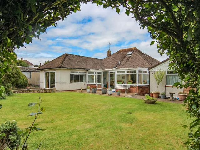 3 Bedroom Detached Bungalow