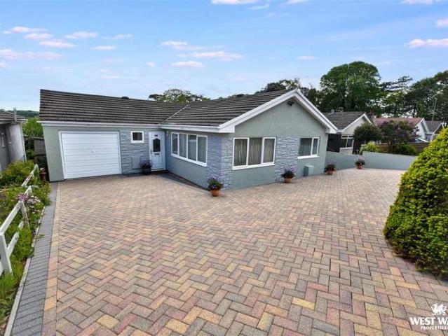 3 Bedroom Detached Bungalow
