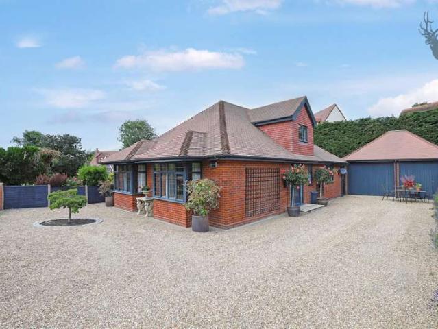 3 Bedroom Detached Bungalow