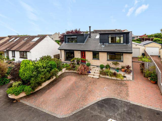 3 Bedroom Detached Bungalow