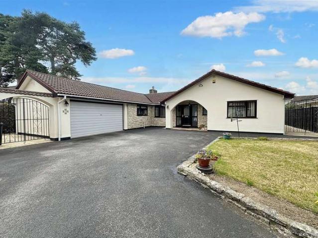 3 Bedroom Detached Bungalow
