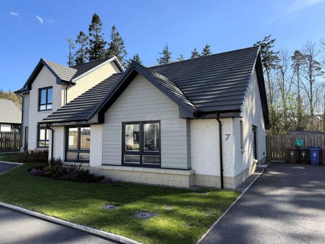 3 Bedroom Detached Bungalow