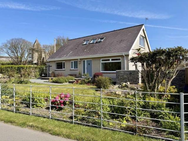 3 Bedroom Detached Bungalow