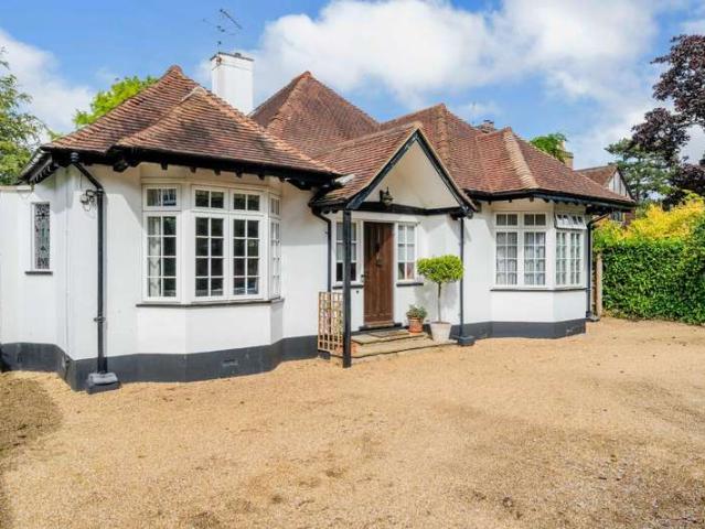 3 Bedroom Detached Bungalow
