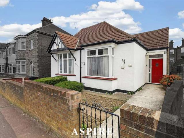 3 Bedroom Detached Bungalow